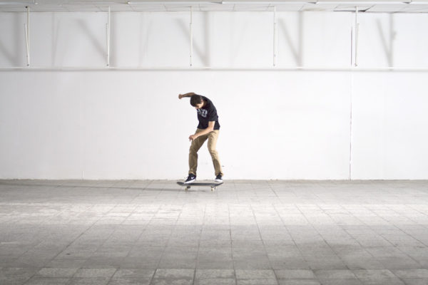 How To: How To 360 Flip / Treflip - Skateboard Trick Tip | skatedeluxe Blog