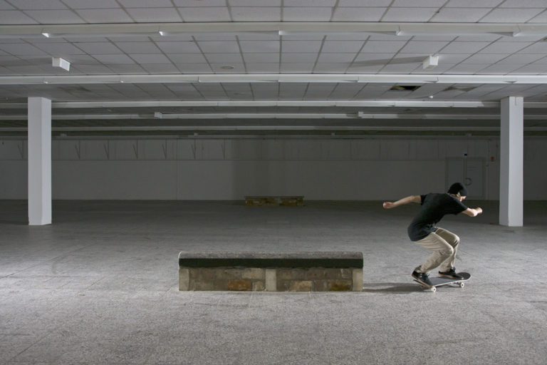 How to: BS Boardslide - Skateboard Trick Tip | skatedeluxe Blog
