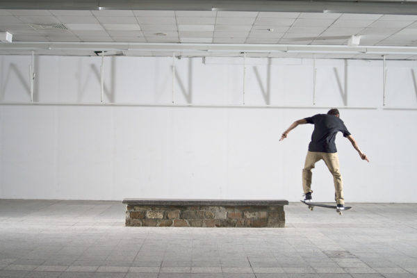 How to: Nosegrind - Skateboard Trick Tip | skatedeluxe Blog