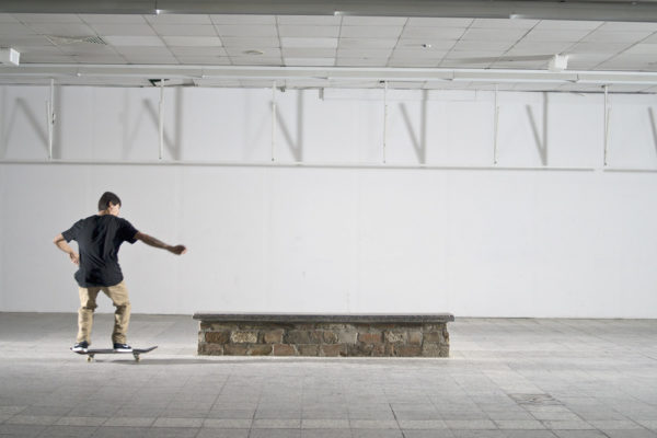 How to: Nosegrind - Skateboard Trick Tip | skatedeluxe Blog