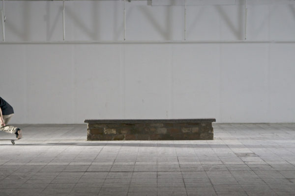 How to: FS Tailslide - Skateboard Trick Tip | skatedeluxe Blog