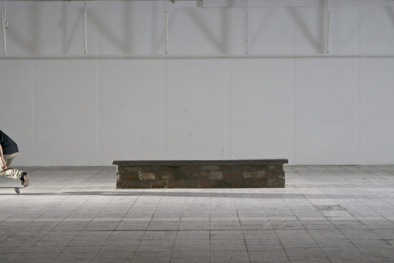 How to: FS Tailslide - Skateboard Trick Tip | skatedeluxe Blog