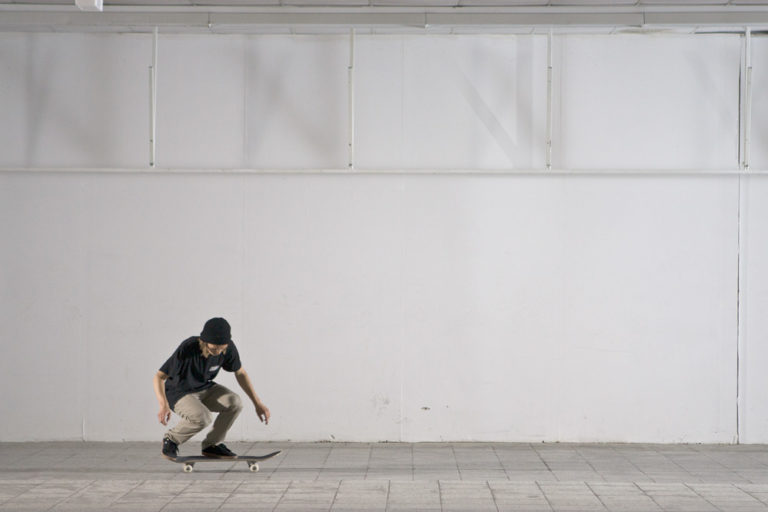 How To: Pop Shove-It - Skateboard Trick Tip | skatedeluxe Blog