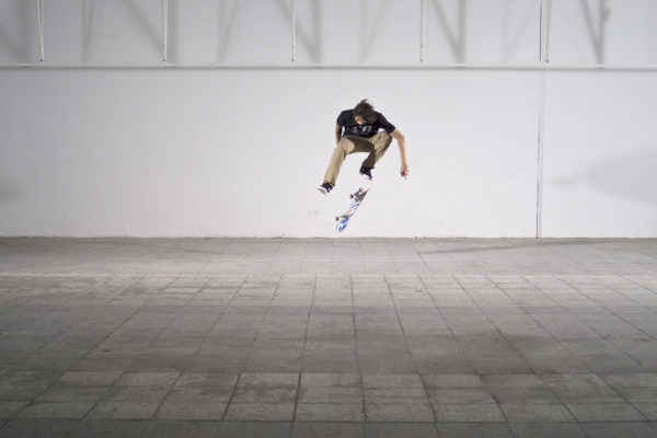 How To: Varial Heelflip - Skateboard Trick Tip | skatedeluxe Blog